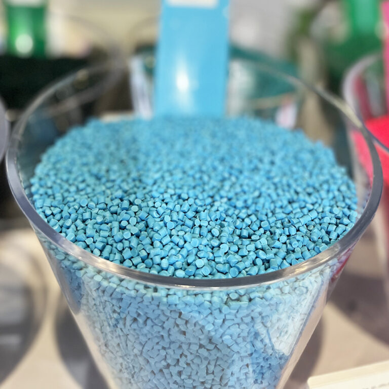 ¿Qué es el masterbatch y cómo se utiliza?