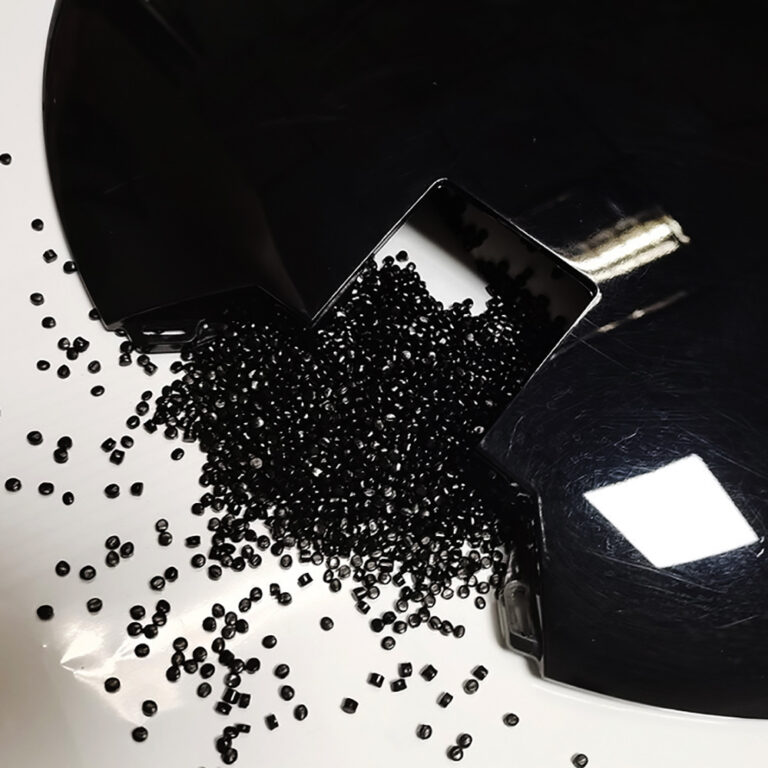 Masterbatch: A Complete Guide to Enhancing Plastic Manufacturing